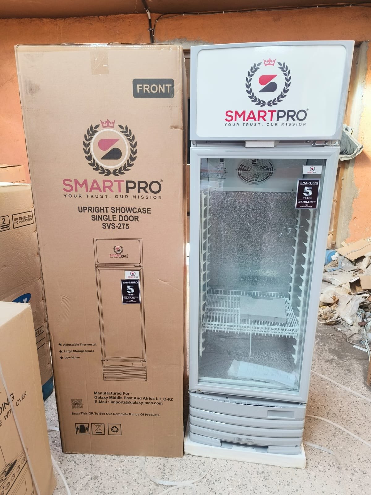 SmartPro 330L upright showcase chiller – Ziada Mall